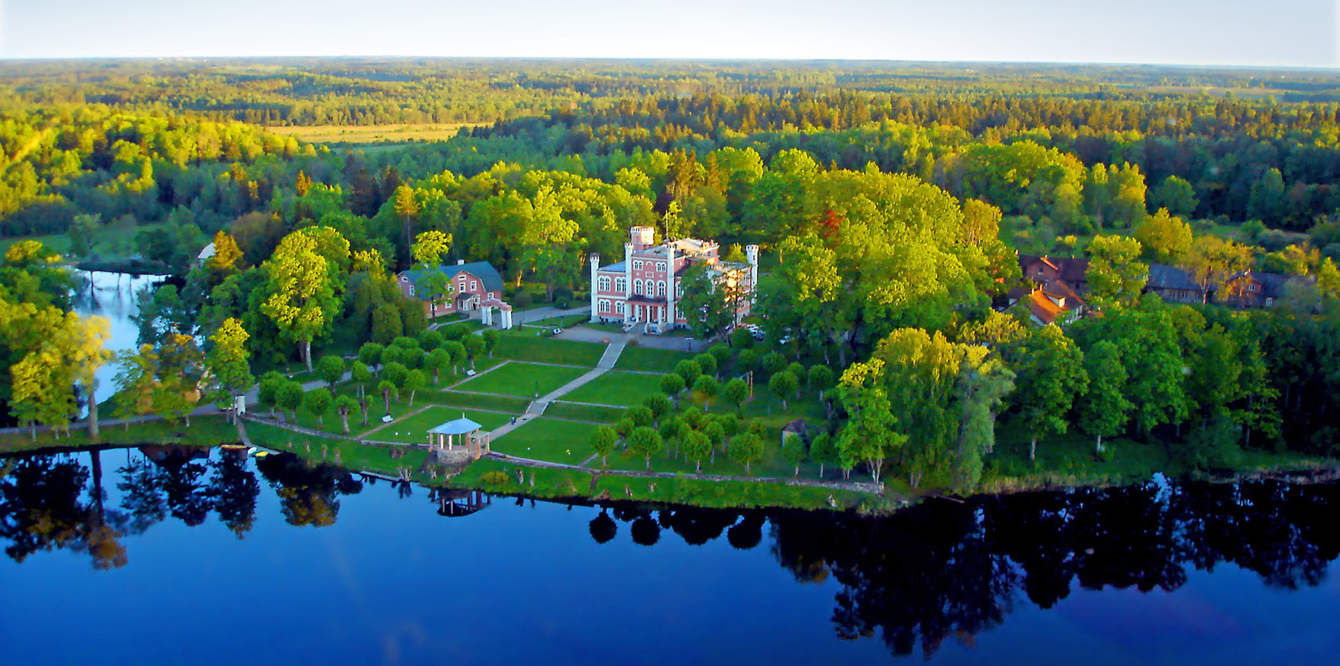 Birini Castle - LATVIA INSIDE VR - Discover Latvia in virtual reality